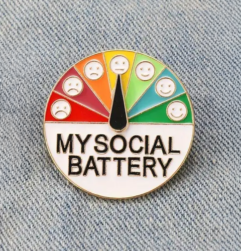 Enamel Pins – i want it now